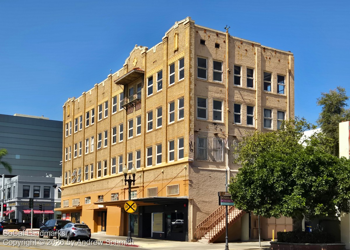 Moore Building, Santa Ana - SoCal Landmarks